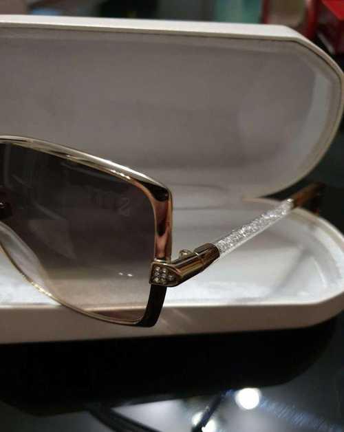Очки Swarovski