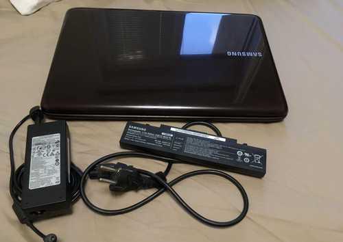 15.6" Ноутбук Samsung R540
