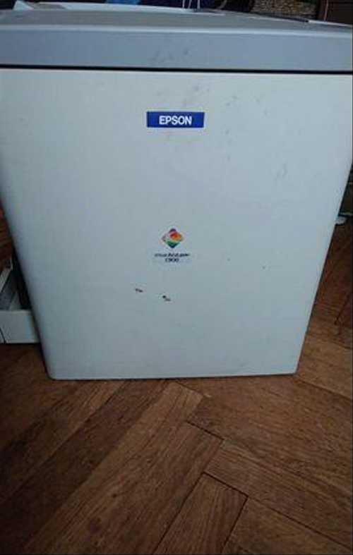 Цветной лазерный принтер Epson aculaser c900
