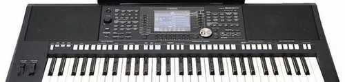 Yamaha PSR S950