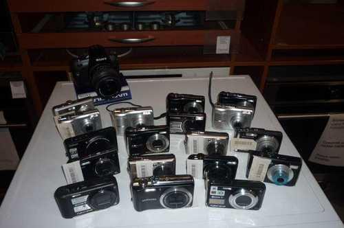 Цифровой фотоаппарат Fujifilm FinePix JX350Bl