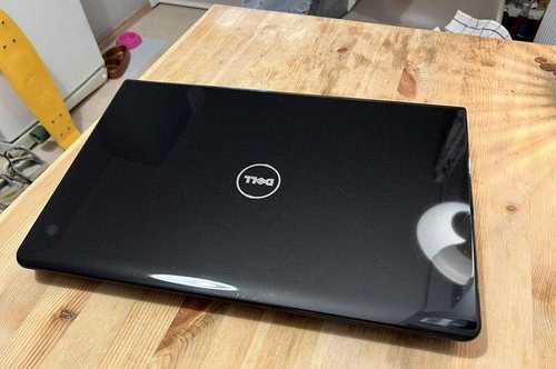 Ноутбук Dell Studio 1749