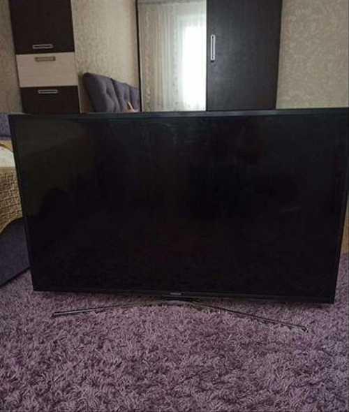 Телевизор Samsung модель UE40MU6103U