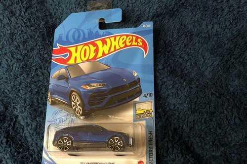 Hot wheels lamborghini urus