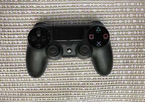Геймпад Sony DualShock 4 V1 - черный