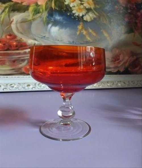 Креманка рубиновое стекло Германия