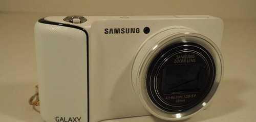 Фотоаппарат Samsung EK-GC110 на Android