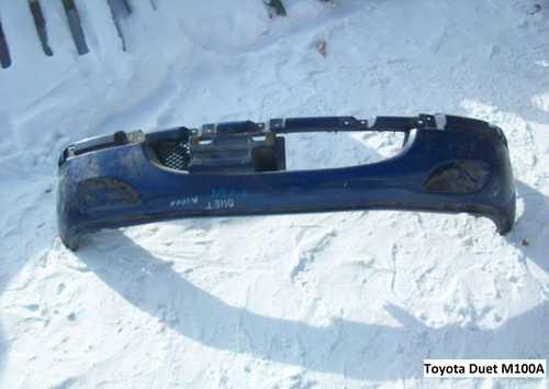 Бампер передний на Toyota Duet (Тойота Дует) M100A