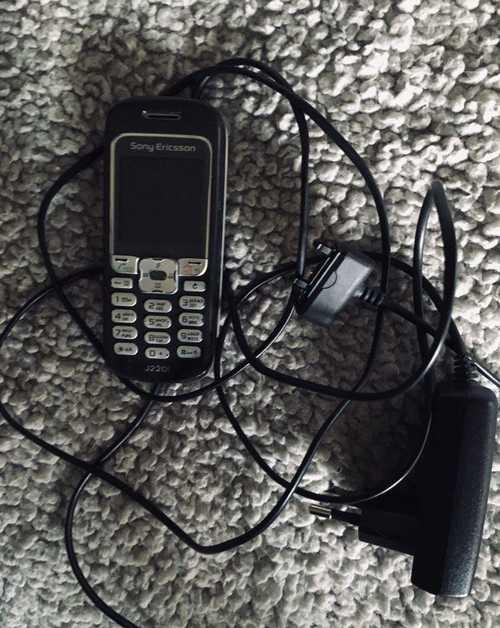 Телефон Sony Ericsson J210i