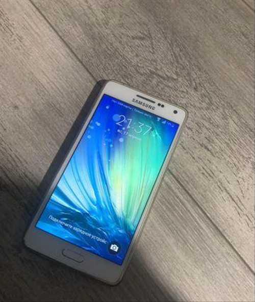 Телефон Samsung a5