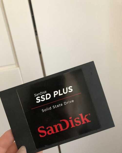 120 гб SSD Sandisk SSD Plus