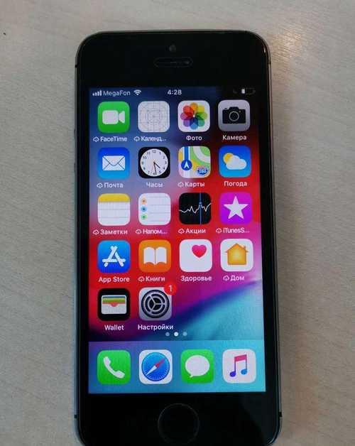 Телефон iPhone 5s