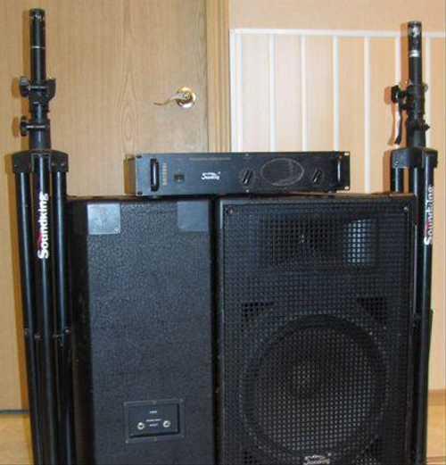 Колонки Soundking 1000W 2шт D15" усилитель штативы