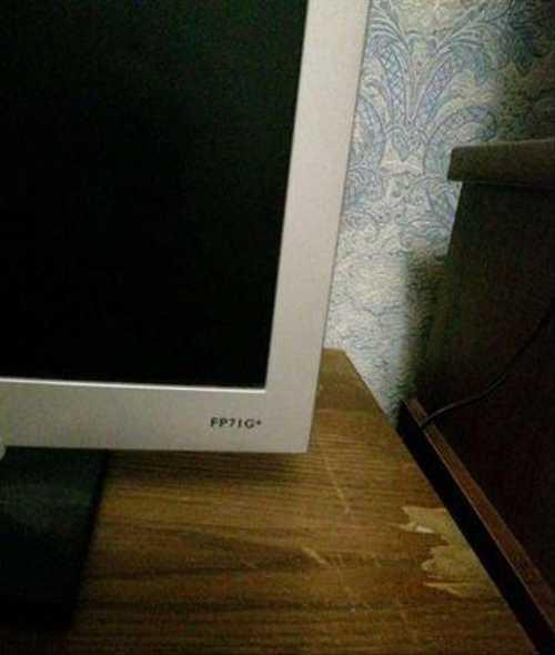 Монитор benq fp 71