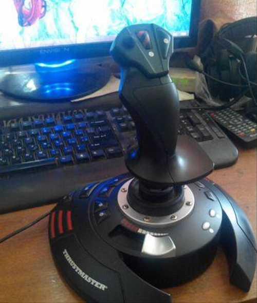 Продам джойстик Thrustmaster T-Flight Stick X