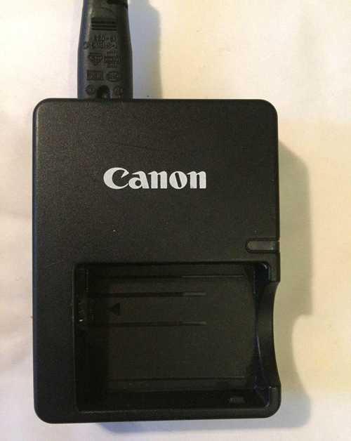 Зарядное устройство Canon LC-E5E