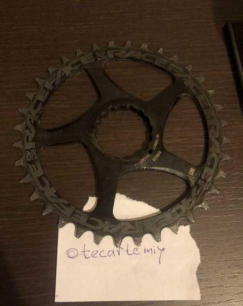 Передняя звезда RaceFace cinch 36T direct mount