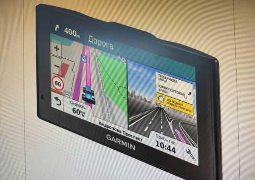 Авто навигатор Garmin Driveassist 50 Rus lmt