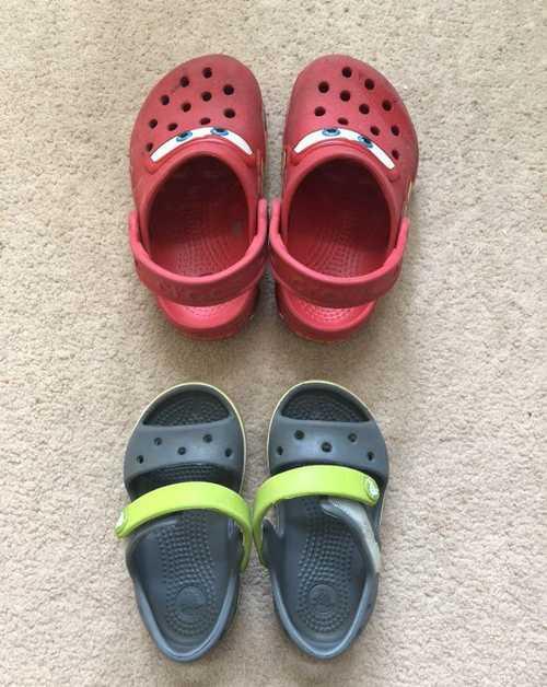 Сандали crocs