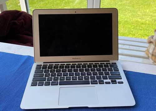 MacBook Air 11 (конец 2010г)
