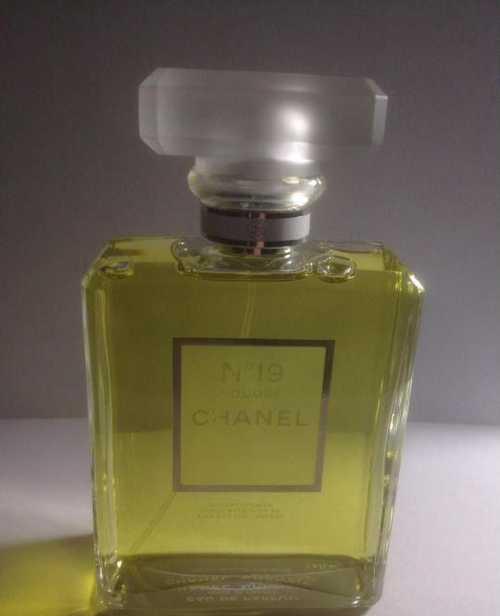 Chanel poudre 19 Eau de parfum