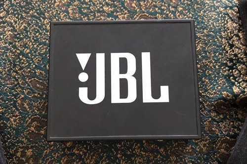 Колонка jbl go