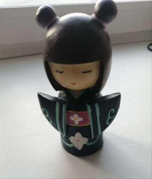 Фигурка гейши