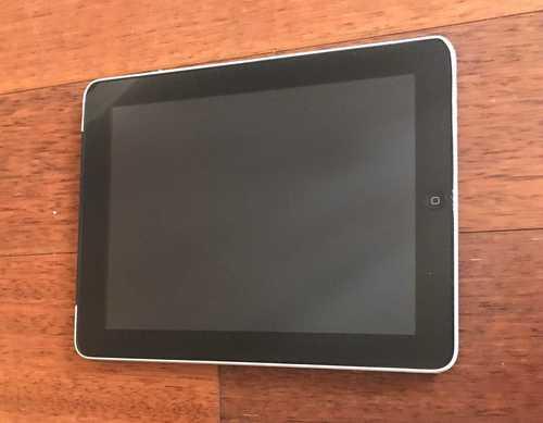 iPad 1Gen 32Gb Sim
