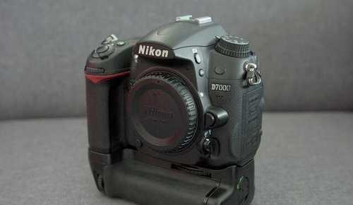 Nikon D7000 (полный комплект)