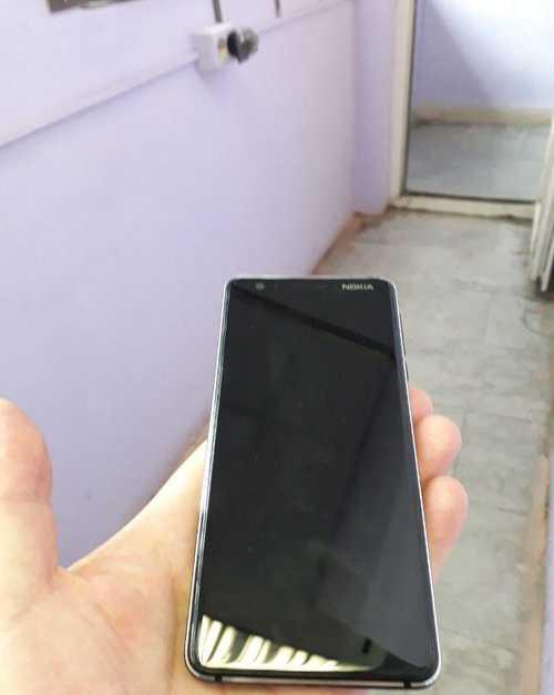 Продам Nokia 3.1