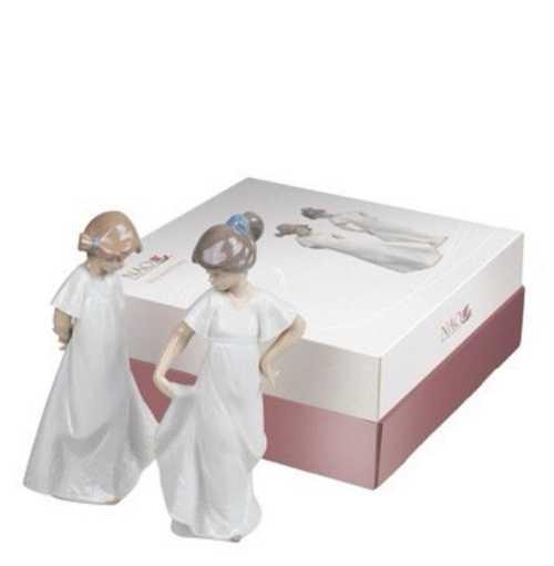 Две статуэтки Nao by Lladro в коробке