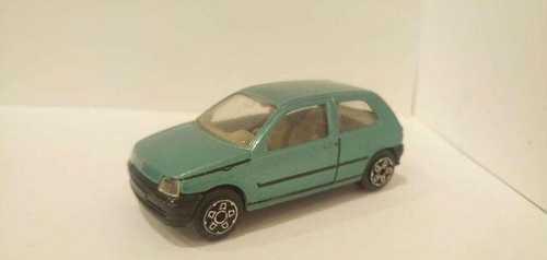 Burago Renault Clio 1/43 Масштабная модель