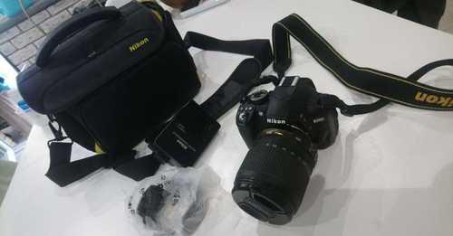 Nikon D3100 kit 18-105
