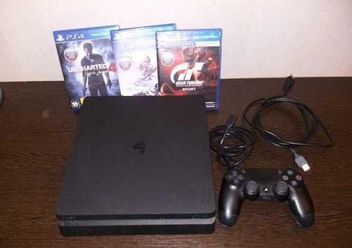 PS4 Slim 500гб (CUH-2208A) + 3 игры