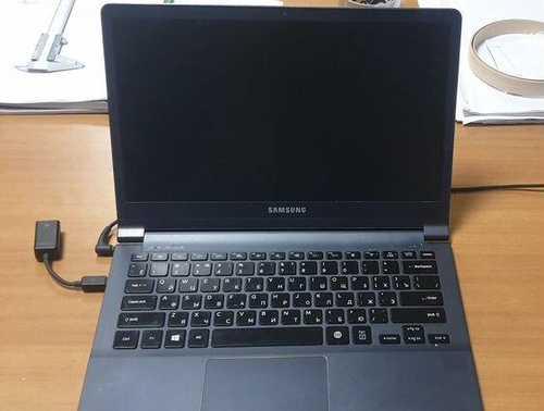 Ноутбук Samsung np900x3c