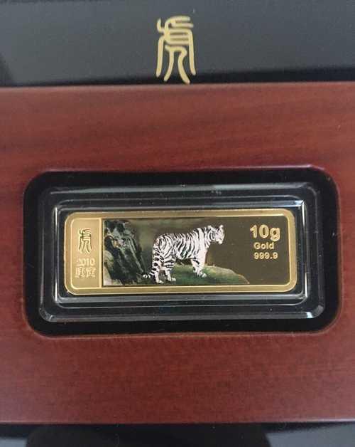 Золотая монета Год тигра