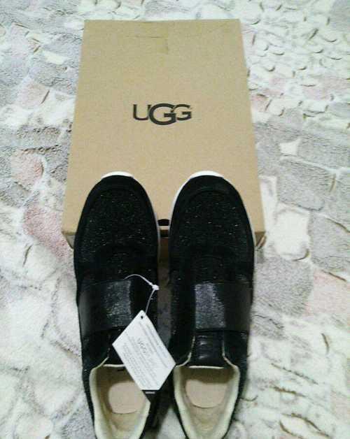 Кроссовки UGG 35-36 размер женские