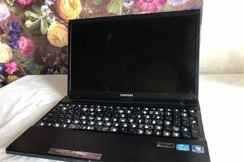 Ноутбук Samsung 300V5A Intel Core i5