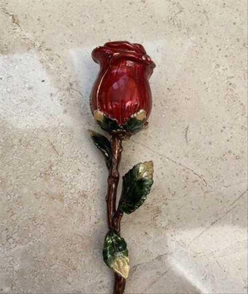 Роза металлическая шкатулка