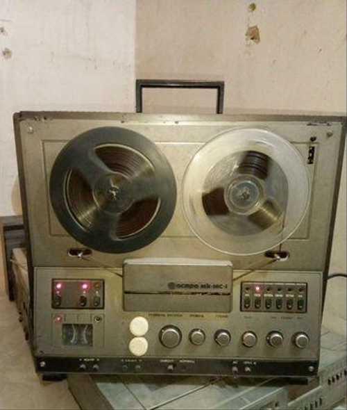 Катушечный магнитофон техника времён СССР