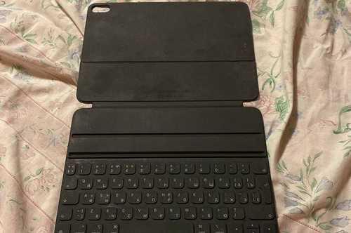 Apple smart keyboard folio 11