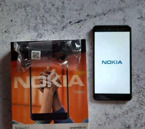 Телефон Nokia 6.1