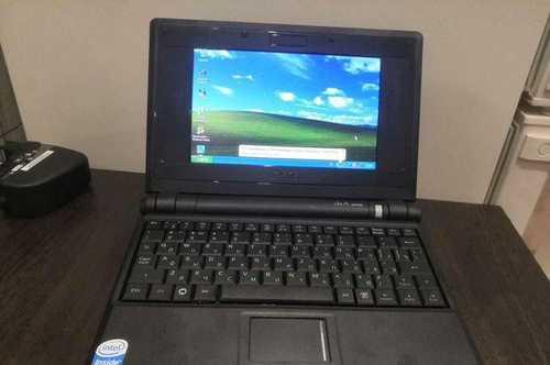 Нетбук Asus 700