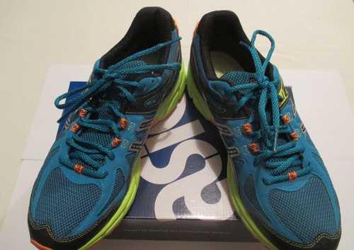 Кроссовки внедорожники Asics, Saucony и Salomon