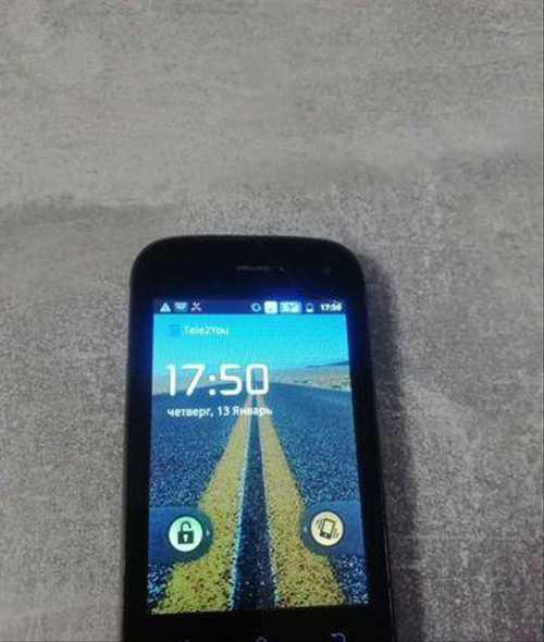 Телефон Fly IQ256
