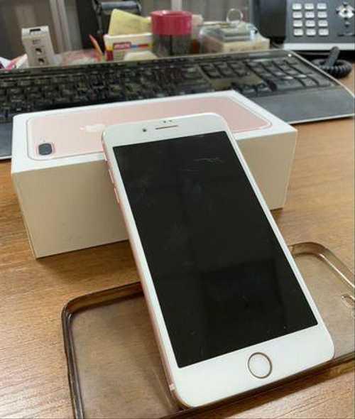 Телефон iPhone 7plus 32gb Rose
