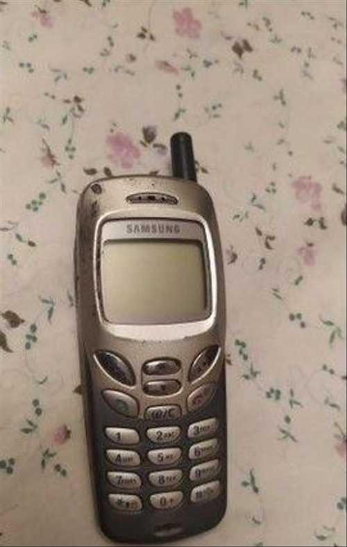 Телефон сотовый Samsung SGH-R210S