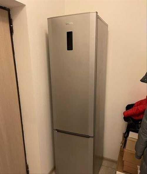 Холодильник Beko нерабочий (компрессор)