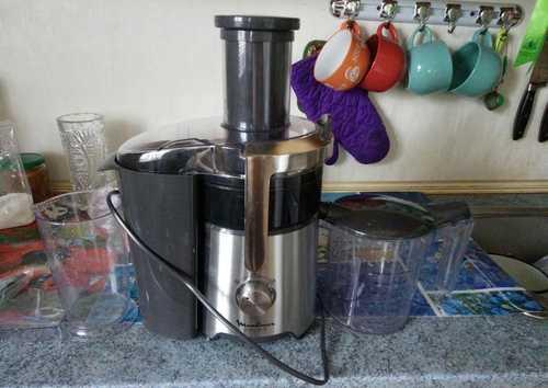Соковыжималка Moulinex JU610D10