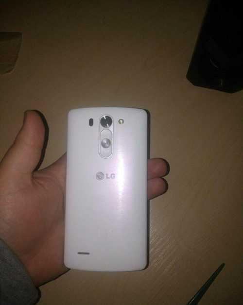 Телефон LG G3s